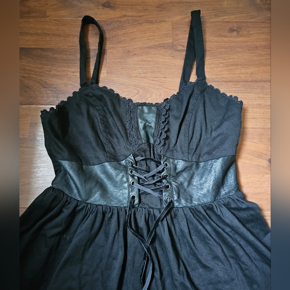 Hot Topic | Dresses | Hot Topic Womens Black Corset Tulle Dress Size ...